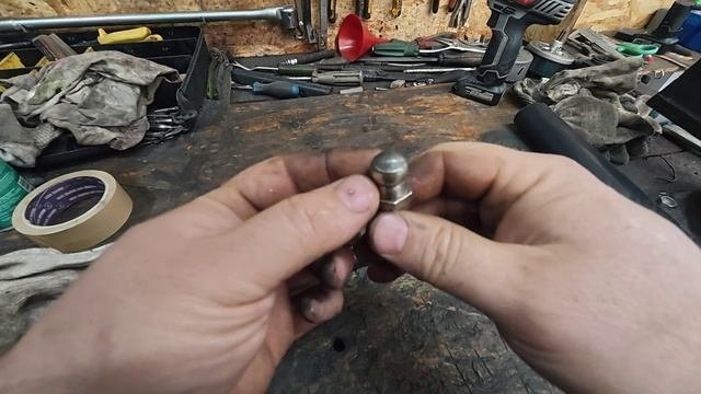 Щелчки при выжиме сцепления на Ниве и Шевроле Ниве