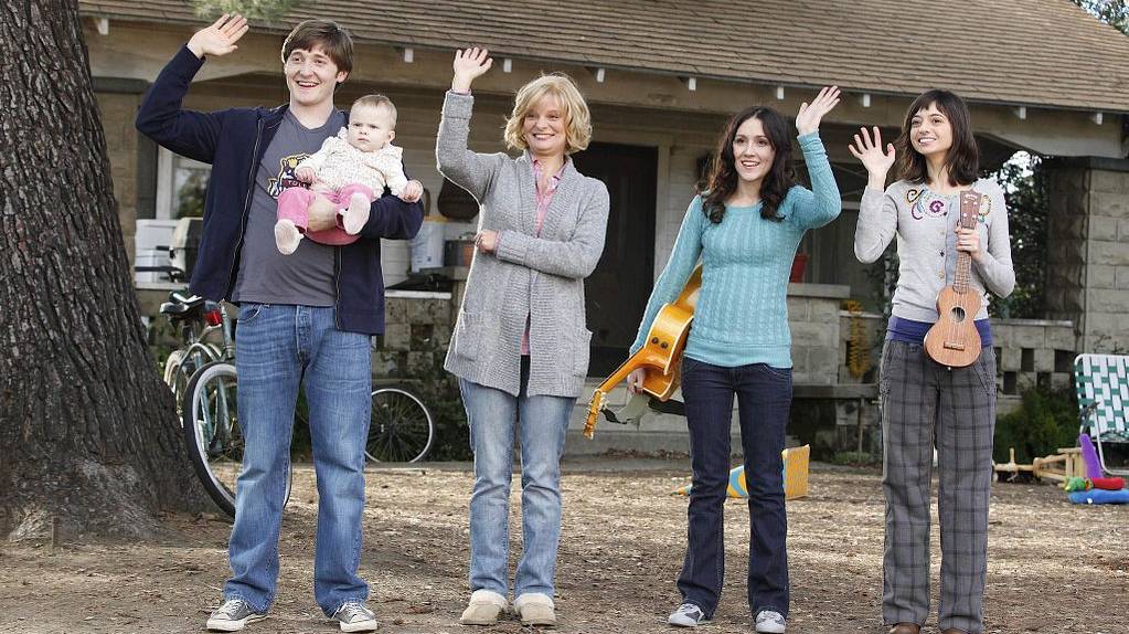 Сериал Воспитывая Хоуп - 1 сезон 20 серия / Raising Hope