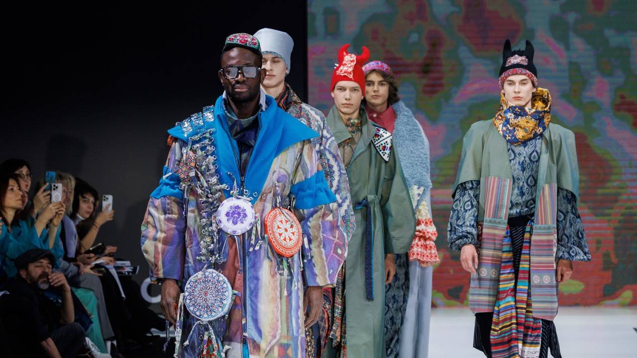 МОДНЫЙ ПОКАЗ | дизайнер ТИМУР ХАМРАЕВ | выставка дизайна и моды СРМ | конкурс PROfashion Masters