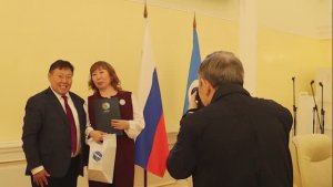 Моменты торжественного собрания общественности, посвященного 30 - летию Якутской балетной школы