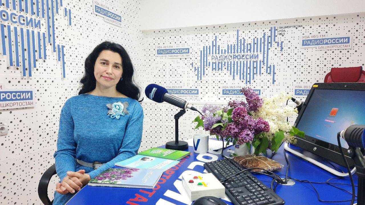 В "Переплете" рассказали о сиреневых уроках русской литературы
