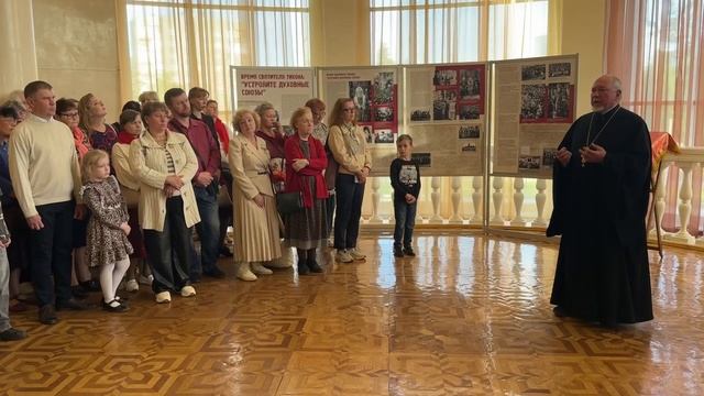 Открытие выставки «Время святителя Тихона: «Устрояйте духовные союзы»» в Костромской филармонии