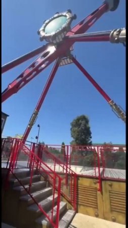 Самый экстремальный аттракцион в Сочи парке🎡🚀 #робинзоннакубани