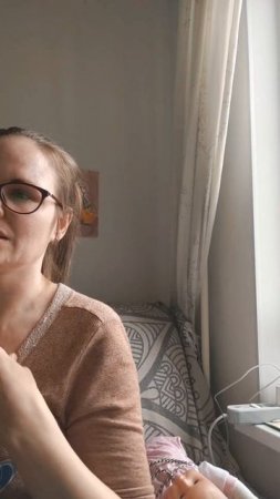 Сидит в W позиции. Считается, что ребёнок сел?