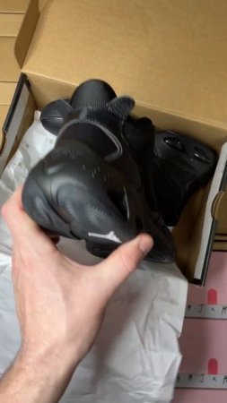 Кроссовки Nike Jordan Max Aura 4 | ссылка на магазин в комментариях