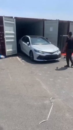 Доставка автомобилей из Китая