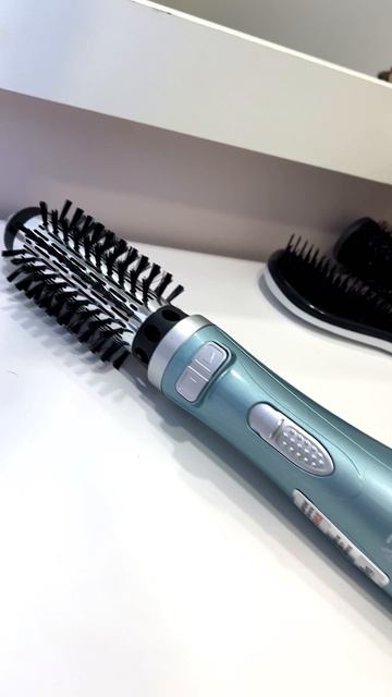 Фен-щетка /hair dryer ARESA AR-3225