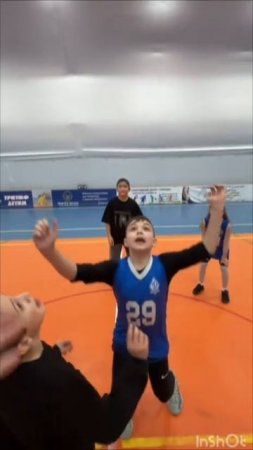 Розыгрыш мяча 🏀