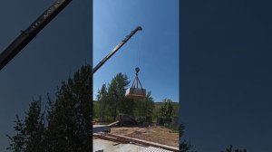 Разгрузка облицовки ТЕХНОБЛОК манипулятором