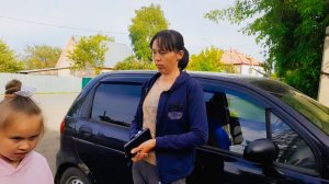 Работа кипит)..Высадили  перец, томаты..Купили у соседки  рассаду виктории. Снова привезли землю.
