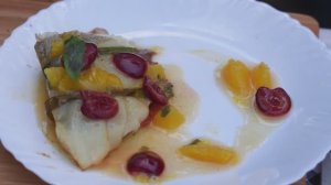 "И РЫБА И МЯСО" Судак в апельсиново-черешневом соусе.