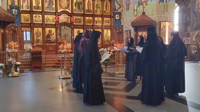 ВСЕНОЩНОЕ БДЕНИЕ В КАНУН ОТДАНИЯ ПРАЗДНИКА ПАСХИ: ГИМН «ЯКО С НАМИ БОГ» В ИСПОЛНЕНИИ ХОРА МОНАСТЫРЯ