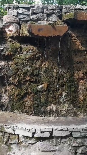 Фонтанчик и водопад. Нальчик, Атажукинский сад,27.07.2025
