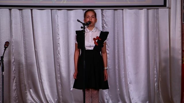 Елизавета Гусева – «Две сестры бежали от войны»