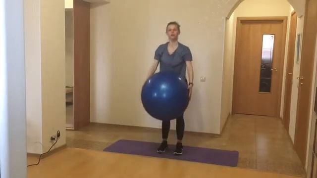 Силовая тренировка с фитболом от Анны Половинкиной