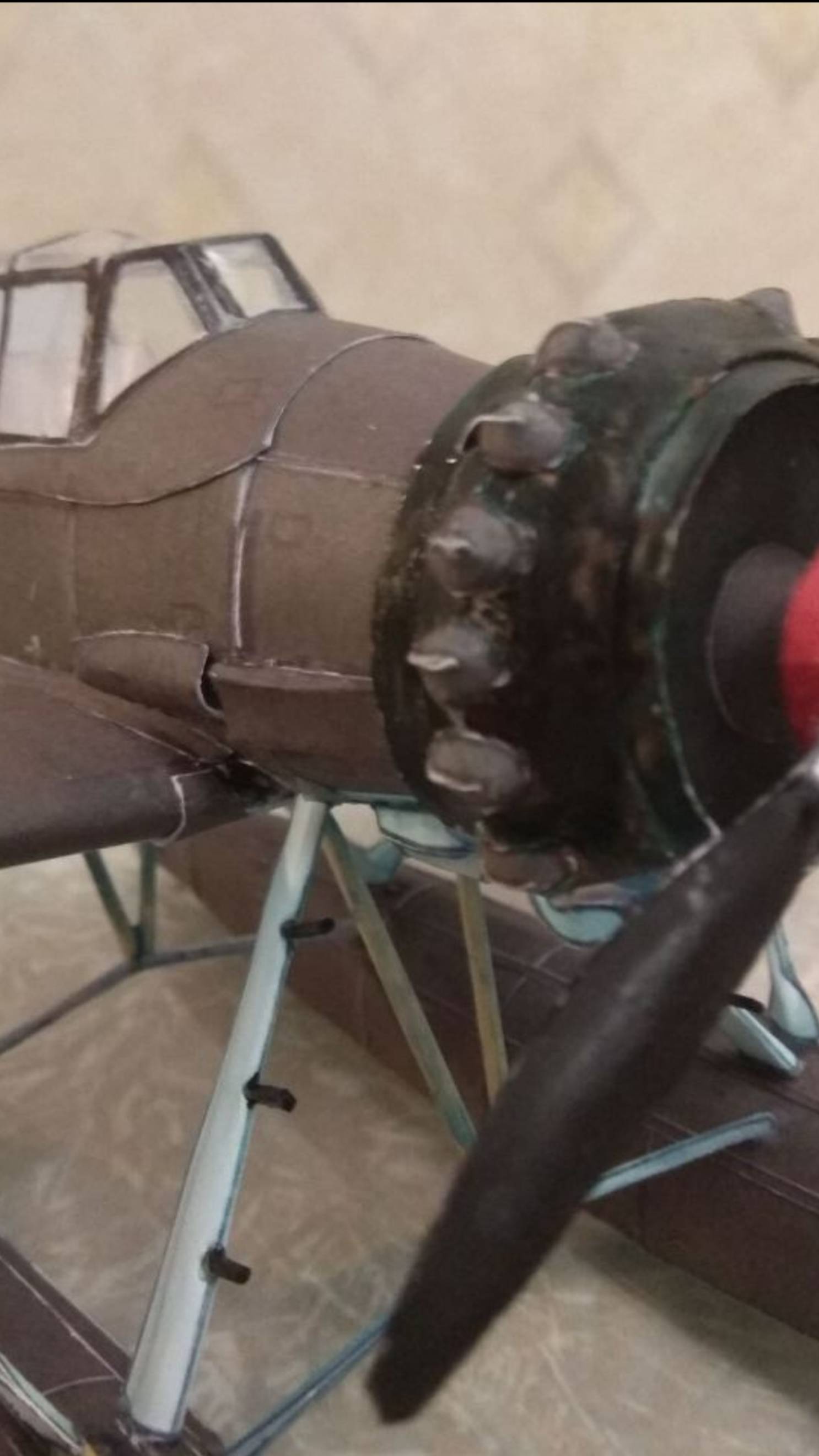 Сборка модели гидросамолета Arado Ar 196 из бумаги и картона. Часть 2.