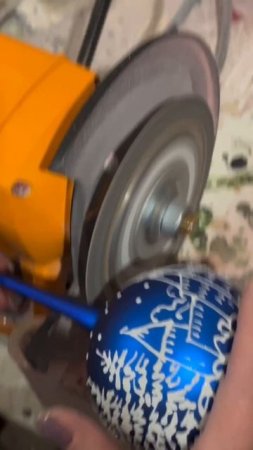 За занавесом мастерской Рождественское Яблоко
