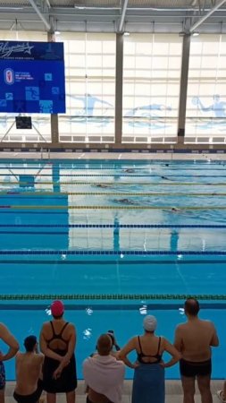 Заплывы на личные дистанции в бассейне завершены