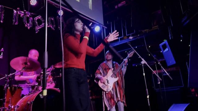 Begging (The Four Seasons). ПАРАЛЛЕЛЬНЫЙ ИМПОРТ