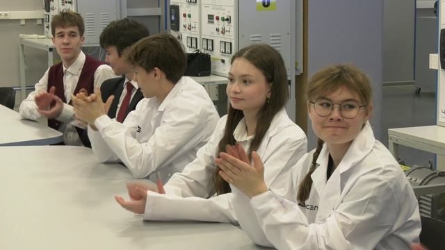 Электротехническая творческая студия совместный проект гимназии №5 и ЧувГУ.27.05.2025