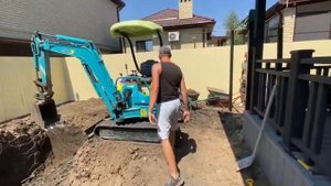 89283340035 Краснодар - Копка бассейна мини экскаватор, раб?