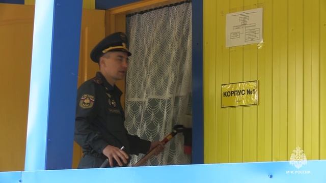Сотрудники МЧС России проводят проверки мест летнего отдыха детей в Хабаровском крае