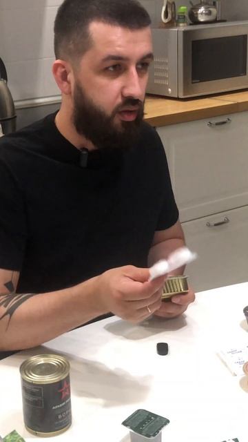 Обзор сухого пайка армейского стандартного и ВДВ , полный обзор на канале🫡 подпишись пожалуйста (1)