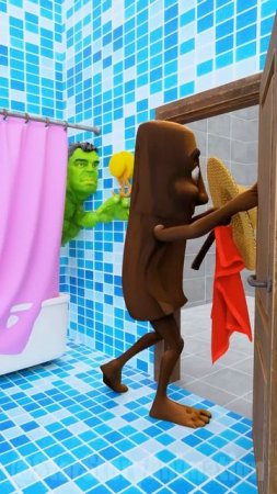 Тунг Тунг Сахур вырывает полотенце у Халка 💦😂