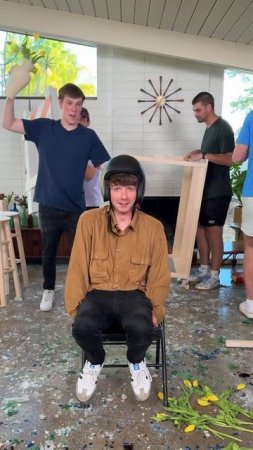 Extreme Helmet Game