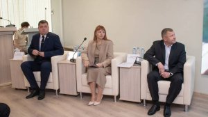 Депутаты выступили на международном форуме, посвященном экологической безопасности