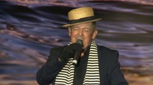 Любимцев  "В Одессе девочки". 2025г.