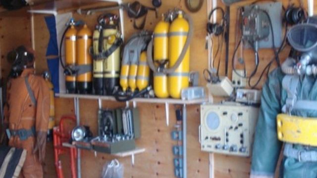 Е. Новосёлов  "Герои на воде"