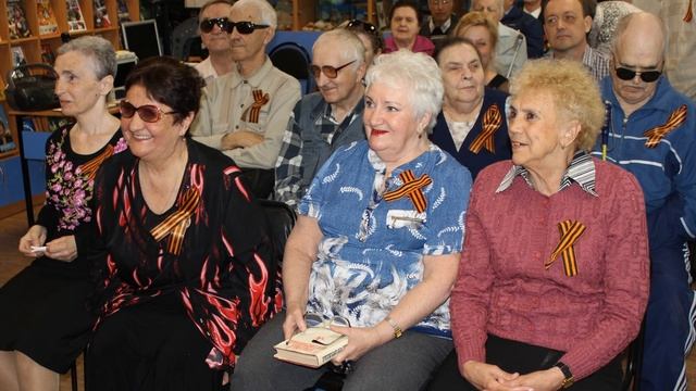 К юбилею библиотеки_ЧИТАТЕЛИ