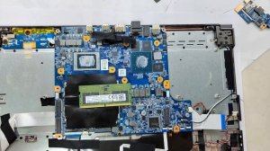 maibenben x577 не включается. устранение короткого замыкани?