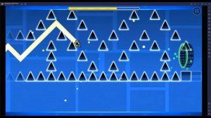 Мой первый уровень в geometry dash который я построил сам!