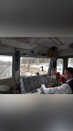 Ослабление поля и управление тягой на электровозе ВЛ80С
