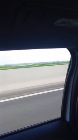Сегодня по дороге в Краснодар мы заметили летательный аппарат. К счастью это АН-2, обращающий поля.