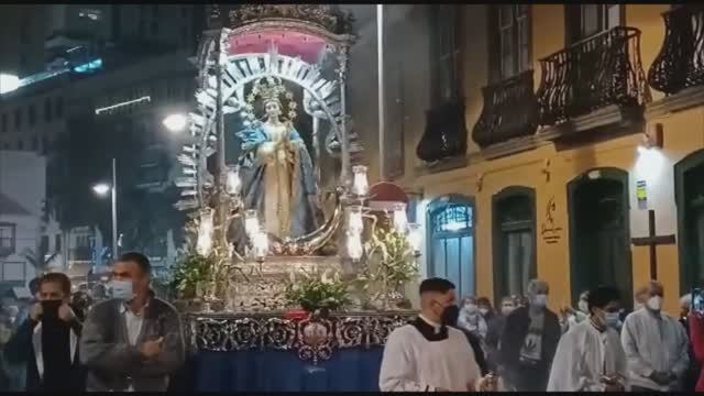 Тенерифе. Шествие  в честь святой Девы Марии