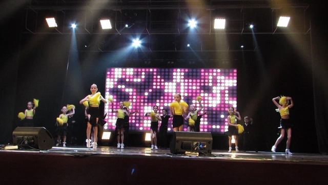 FREEDOM DANCE CLUB отчетный концерт 01_06 самба