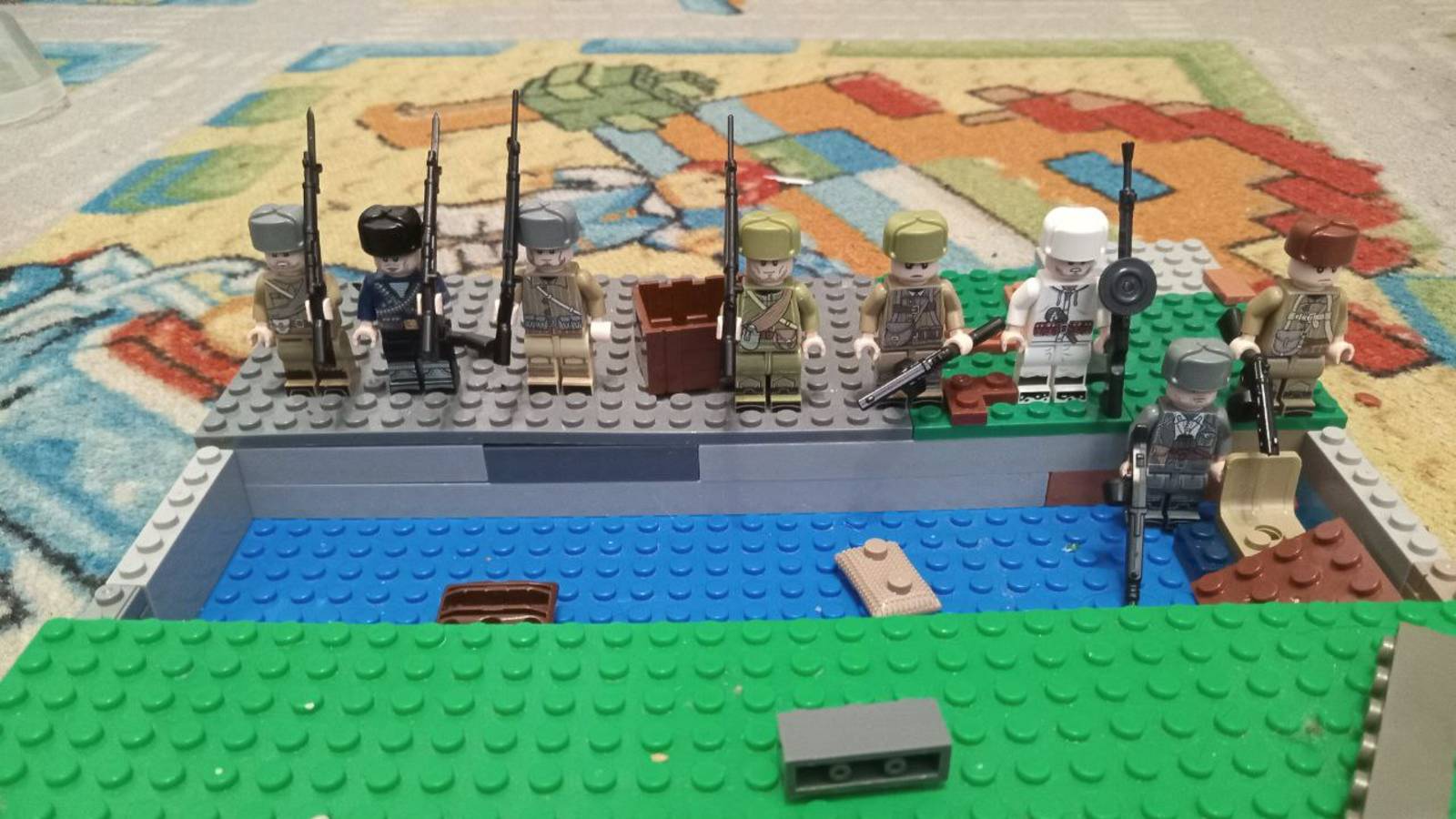 Советские солдаты на вторую мировую. Китайские копии. Lego обзор.