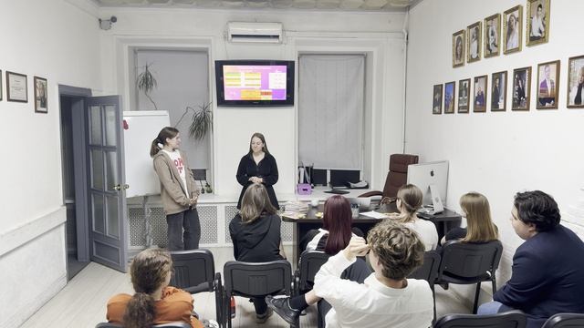 Екатерина 19 Лет. 28.825 Рублей за Неделю