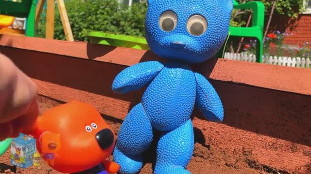 Мультики с игрушками Ми-ми-мишки для детей. Как Тучка и Кеша из мультфильма спасают  новую игрушку.