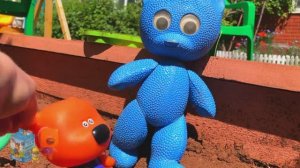 Мультики с игрушками Ми-ми-мишки для детей. Как Тучка и Кеша из мультфильма спасают  новую игрушку.