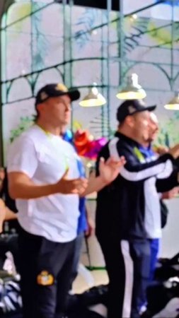 Безумный день или как устроить встречу чемпионов без подготовки😎