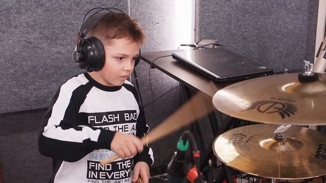 Betsy & Мария Янковская - Сигма Бой drum cover