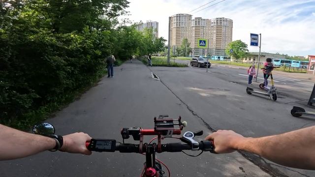 3 июня 2025. Санкт-Петербург. поездка на электровелосипеде