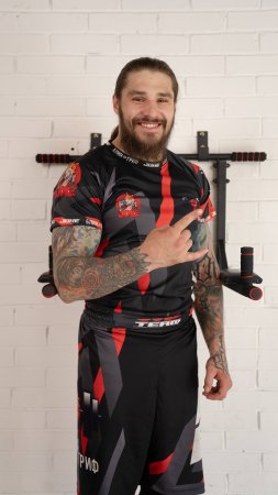 Круговая тренировка с инвентарем "Блин-Да-Гриф" от чемпиона Владислава Туйнова!