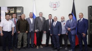 Депутаты ДНР и Республики Саха (Якутия) обсудили проблемы участников СВО
