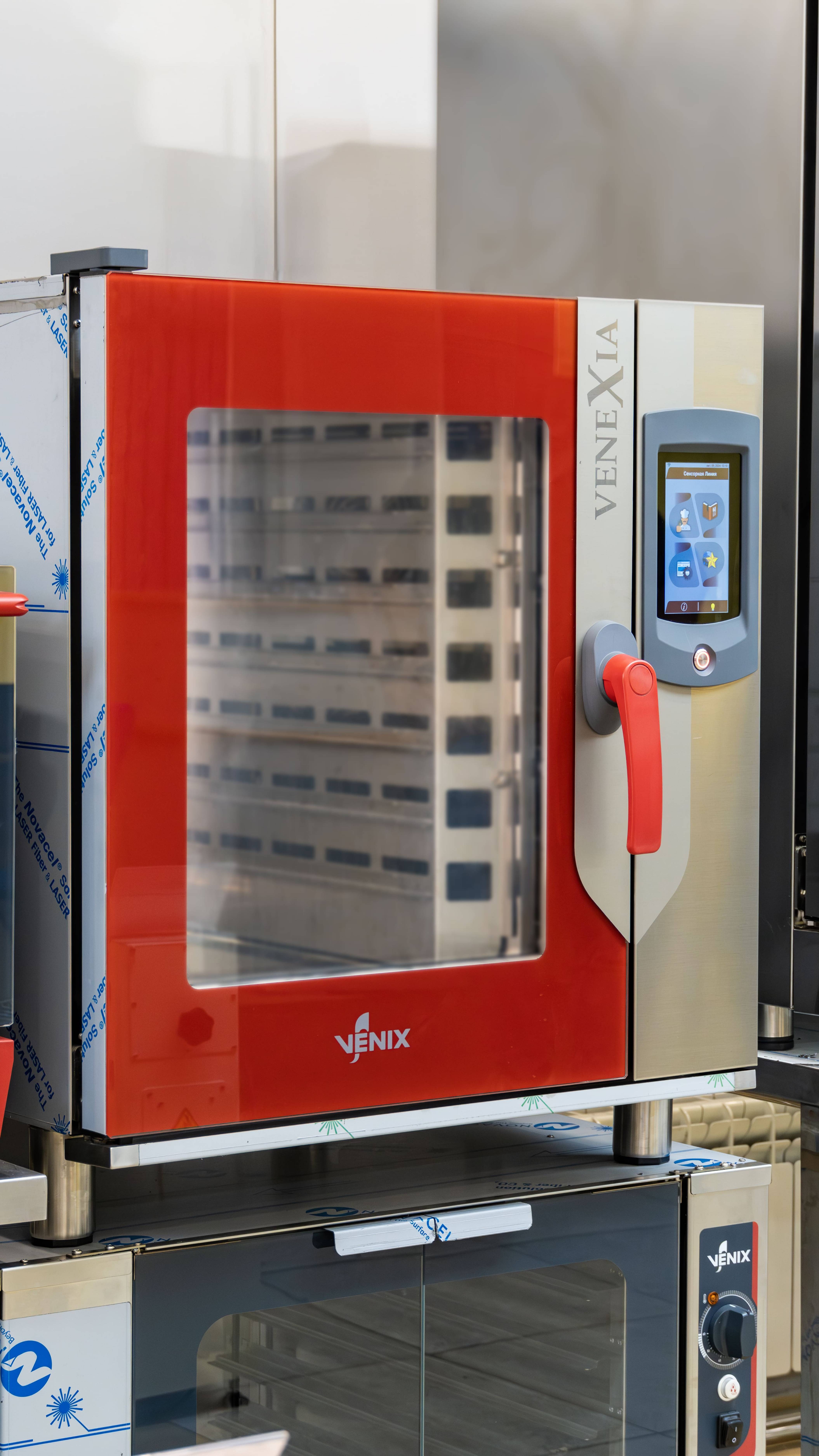 Топовый пароконвектомат итальянского бренда VENIX