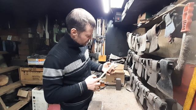 Посылка с топорами из Ставрополья
на этот раз от нашего коллеги из Сталка с топорами из Ставрополья